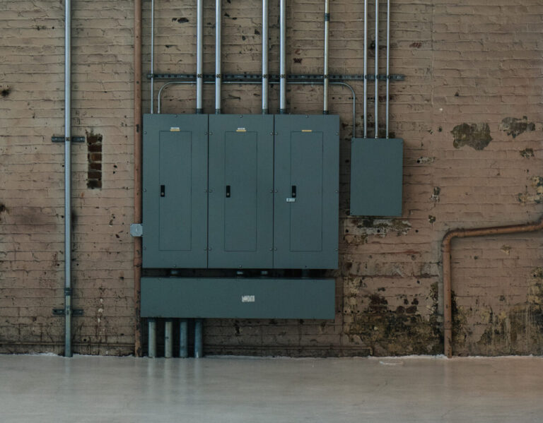 Evaluating Different Types of Electrical Panels